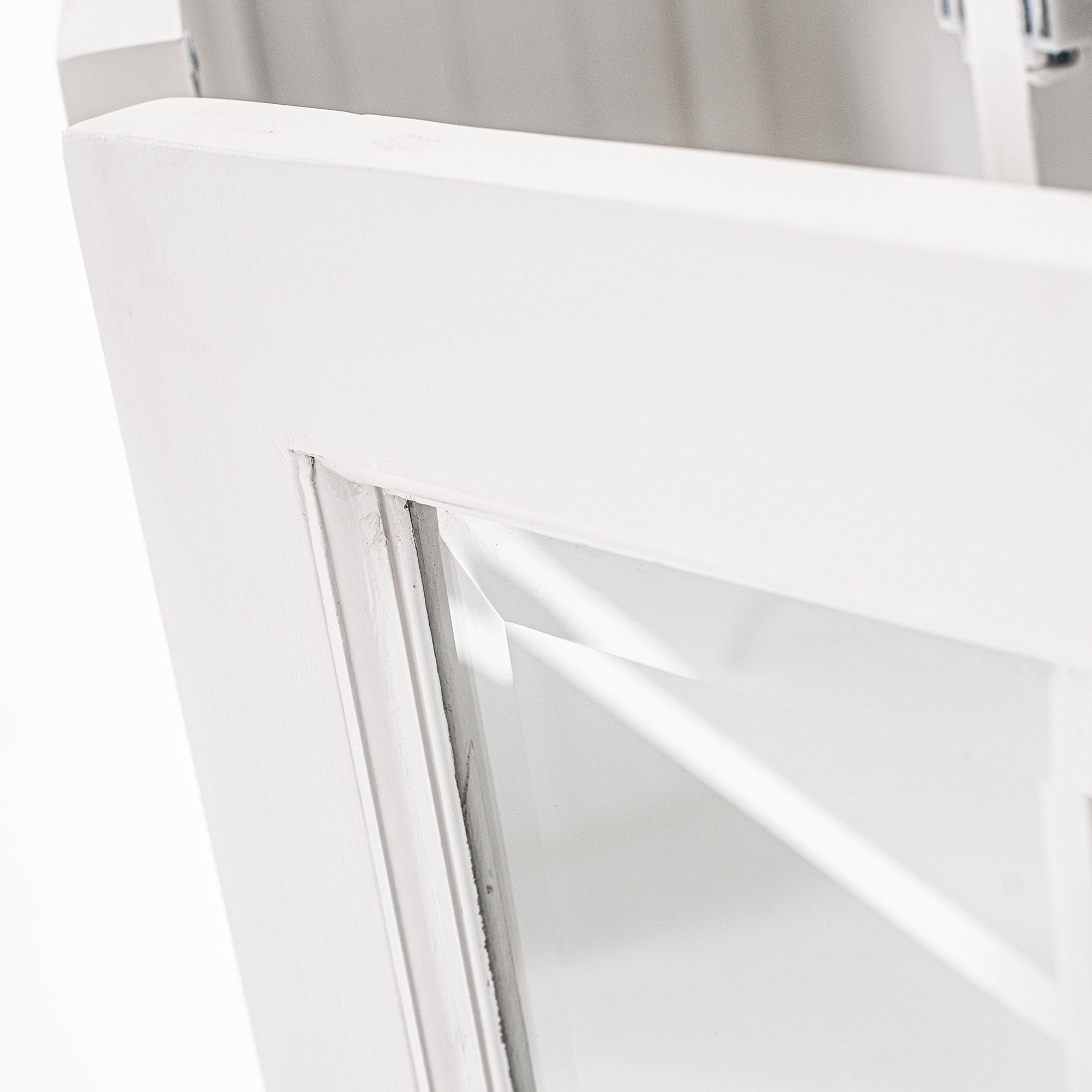 BCA594 | Halifax Glass-Display Hutch Unit – NovaSolo Australia