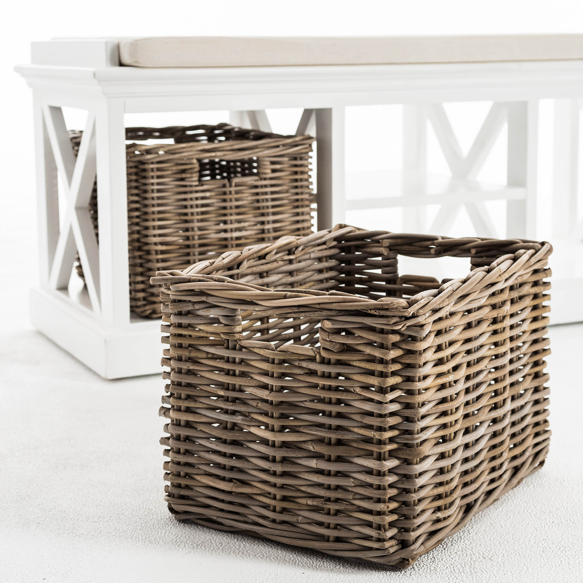 BE001 | Halifax Bench & Basket set – NovaSolo Australia